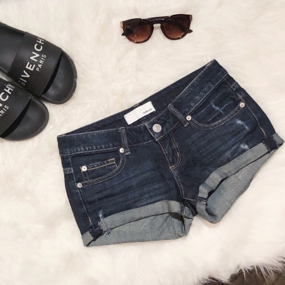 Garage | Shorts | Garage Brand Dark Denim Short Shorts In Size 0 | Poshmark